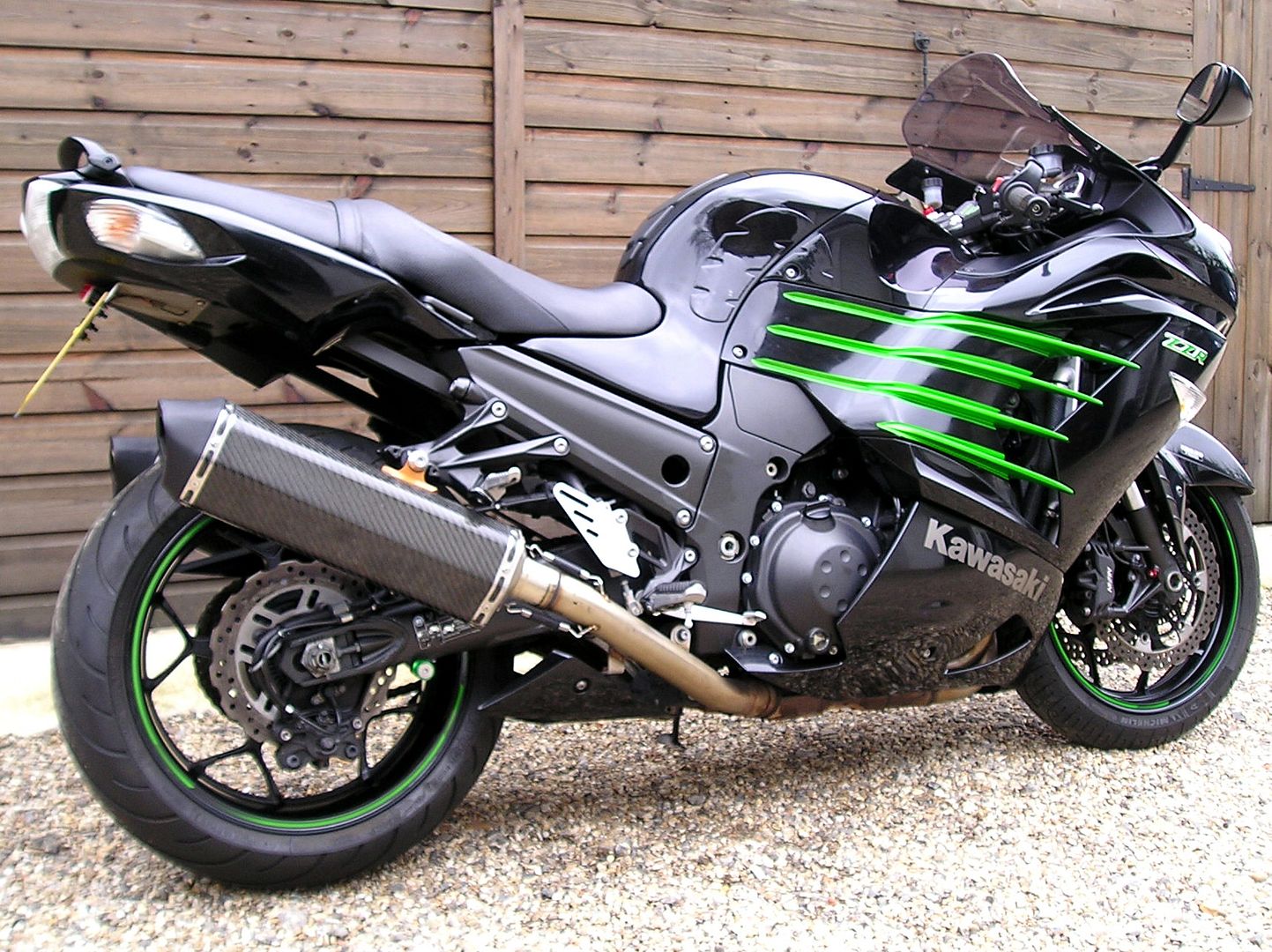 £ SOLD, Kawasaki ZZR 1400 FDFA ABS Special Edition (9600 miles ...